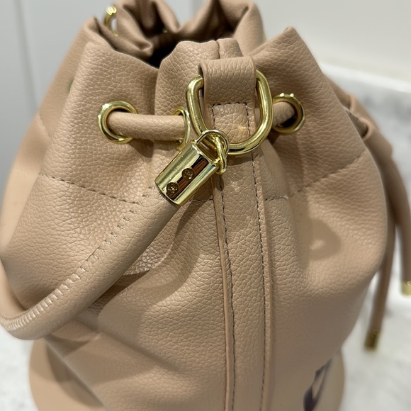 Bags | The Bucket Bag Style Tote In Khaki | Poshmark